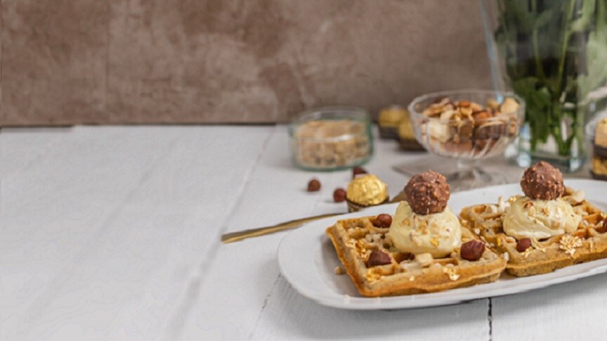 Nussige Waffeln mit Ferrero Rrocher