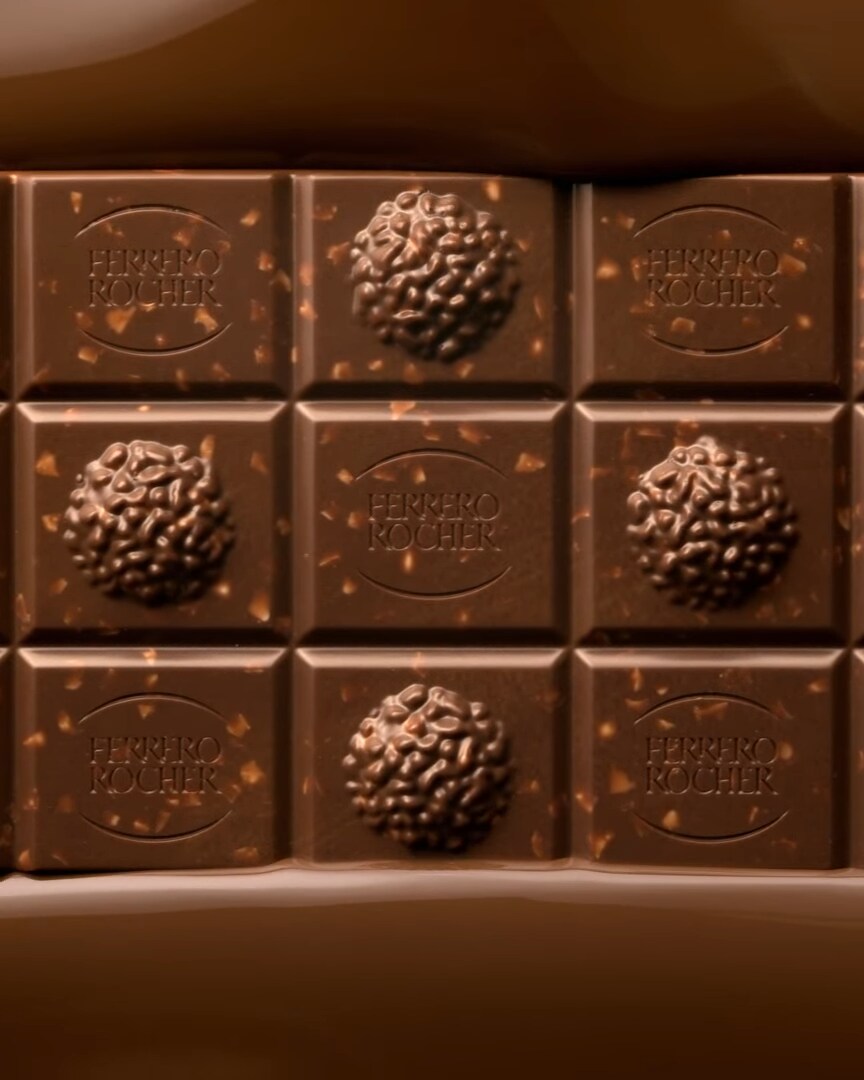 Dark 70% Chocolate Bar With Hazelnut