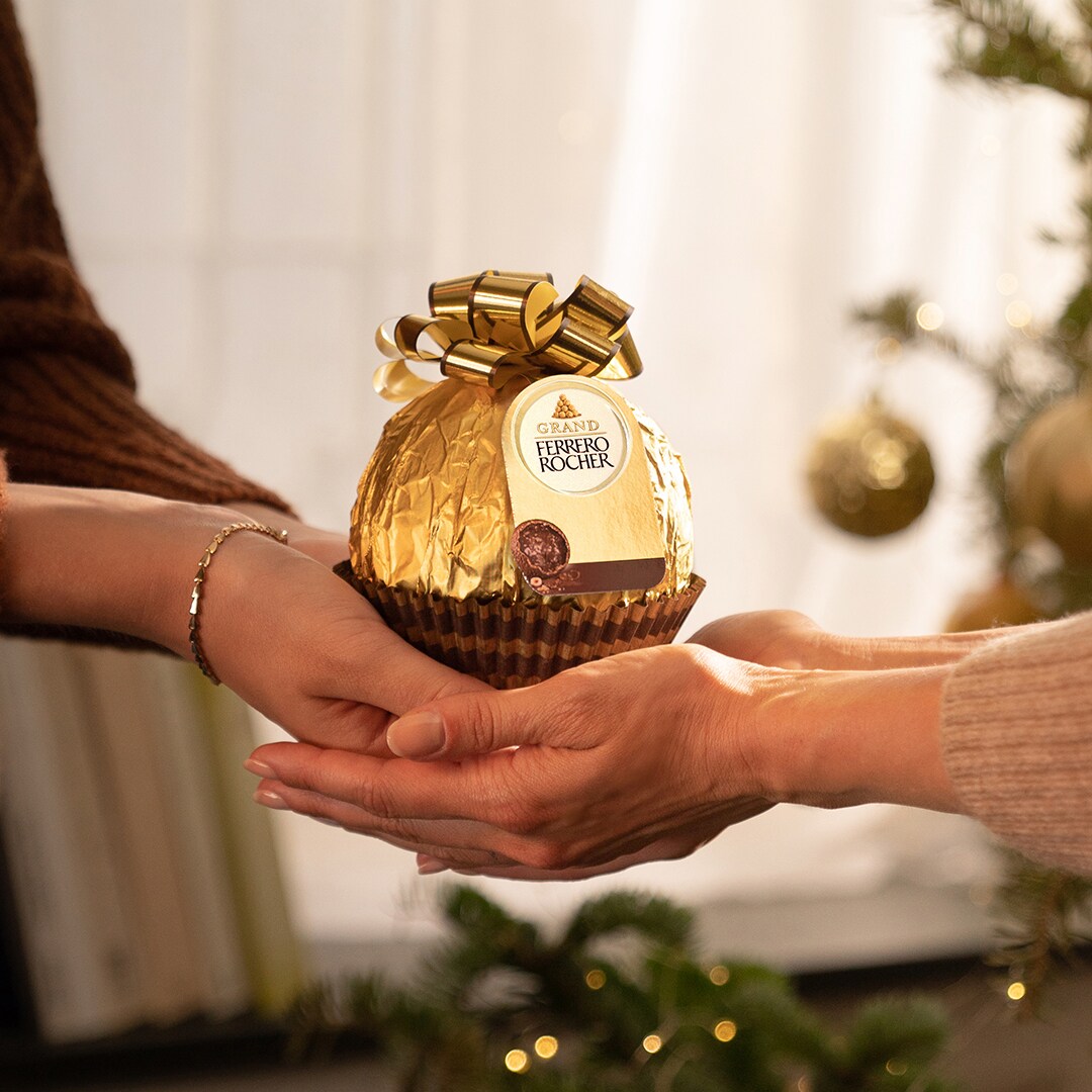 Ferrero Rocher Ovo Deco
