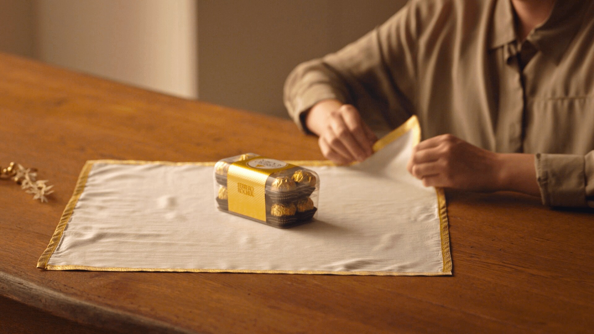 Premium Small Size Gift Wrapping